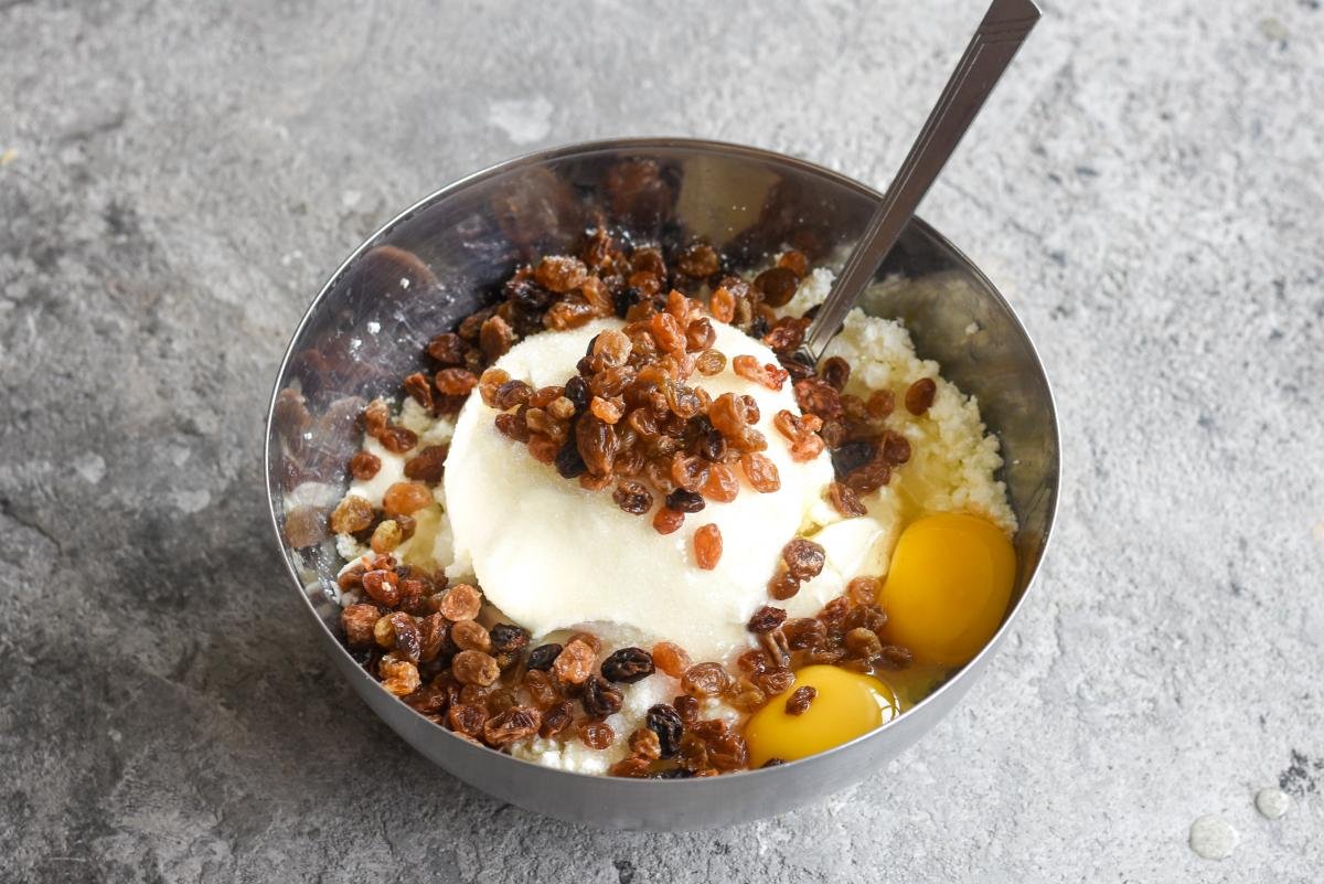 Vatrushka Buns (Moms Recipe) - Momsdish