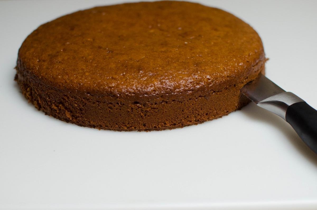 Dulce de Leche Cake (Golden Key Cake) - Momsdish