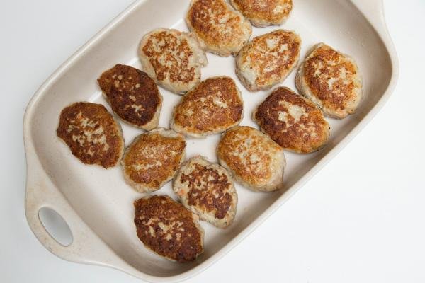 Chicken and Cheese Kotleti (Chicken Patties) - Momsdish