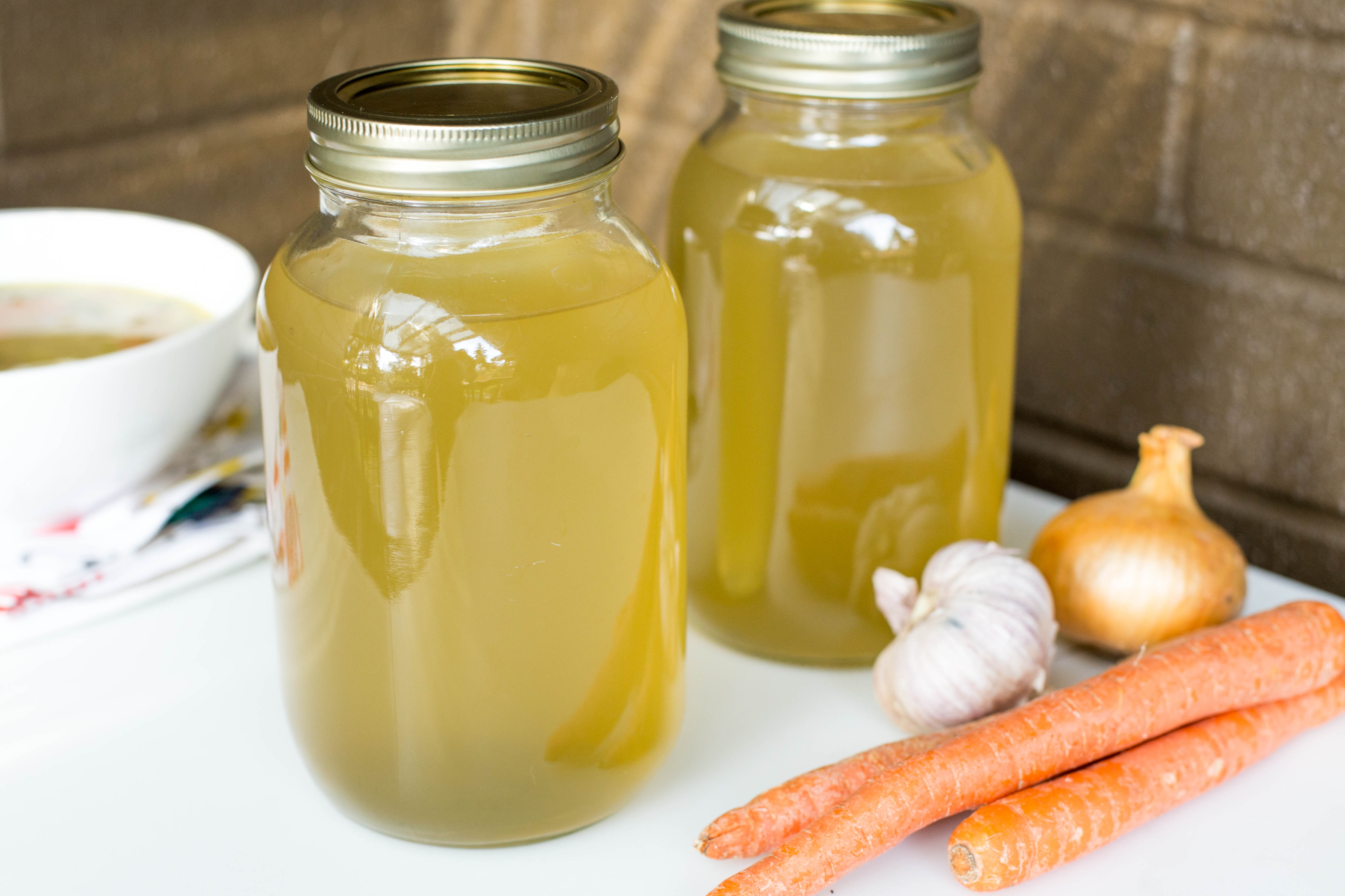 Easy Homemade Chicken Broth Momsdish