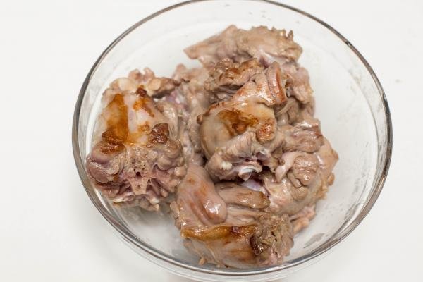 Turkey Necks Recipe (The Classic Way) - Momsdish