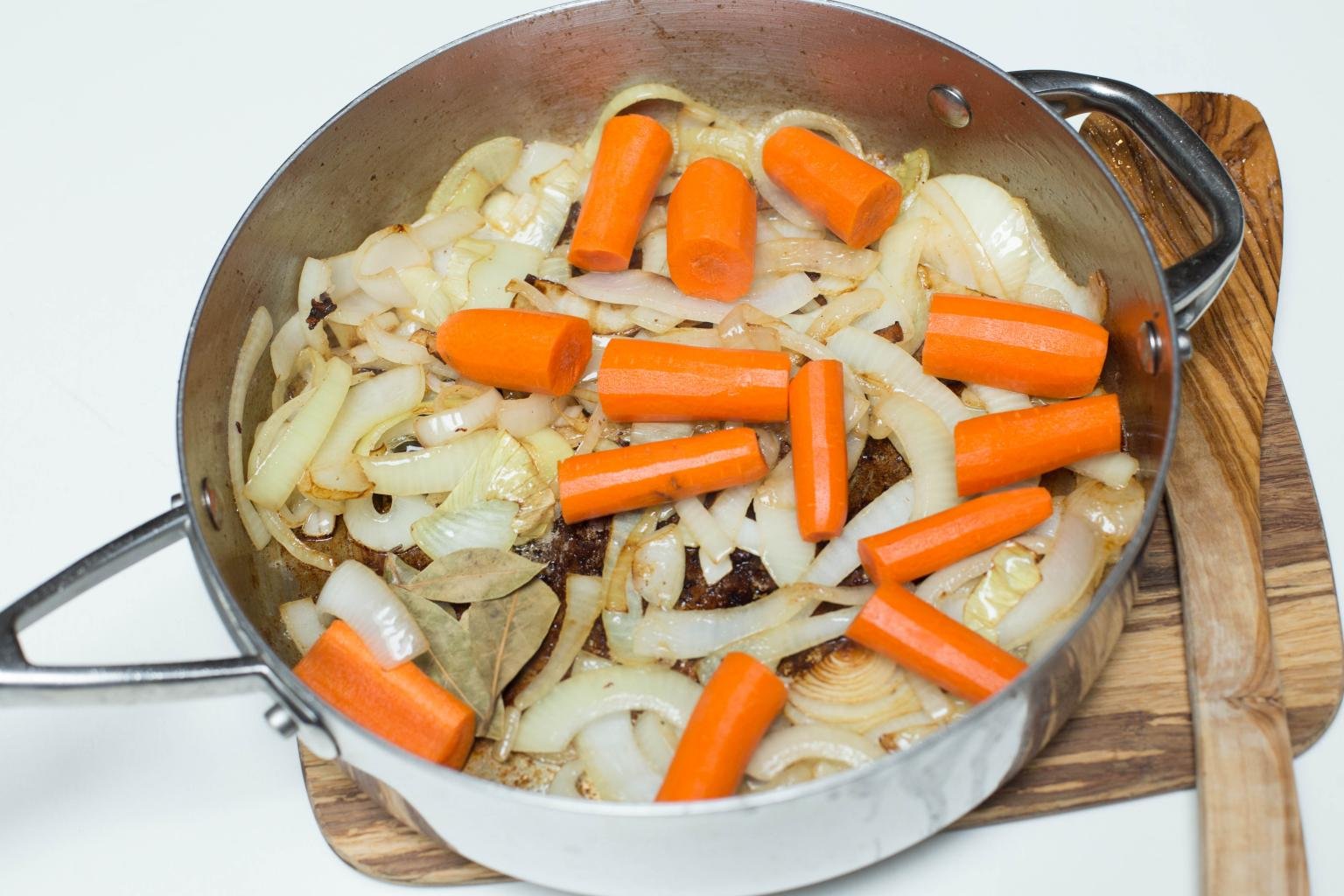 Turkey Necks Recipe (The Classic Way) - Momsdish