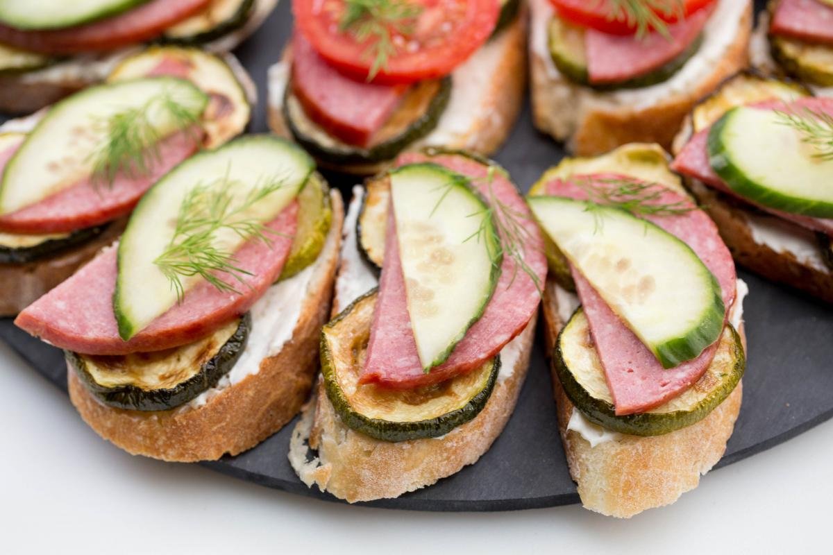 Easy Tea Sandwiches Recipe - Momsdish