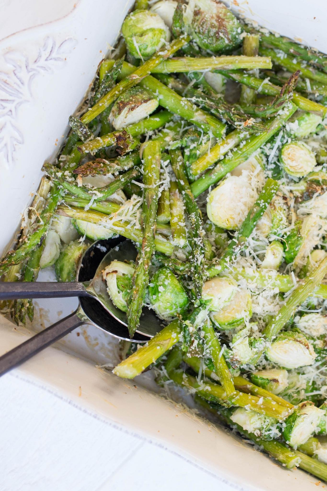 Parmesan Panko Roasted Veggies - Momsdish