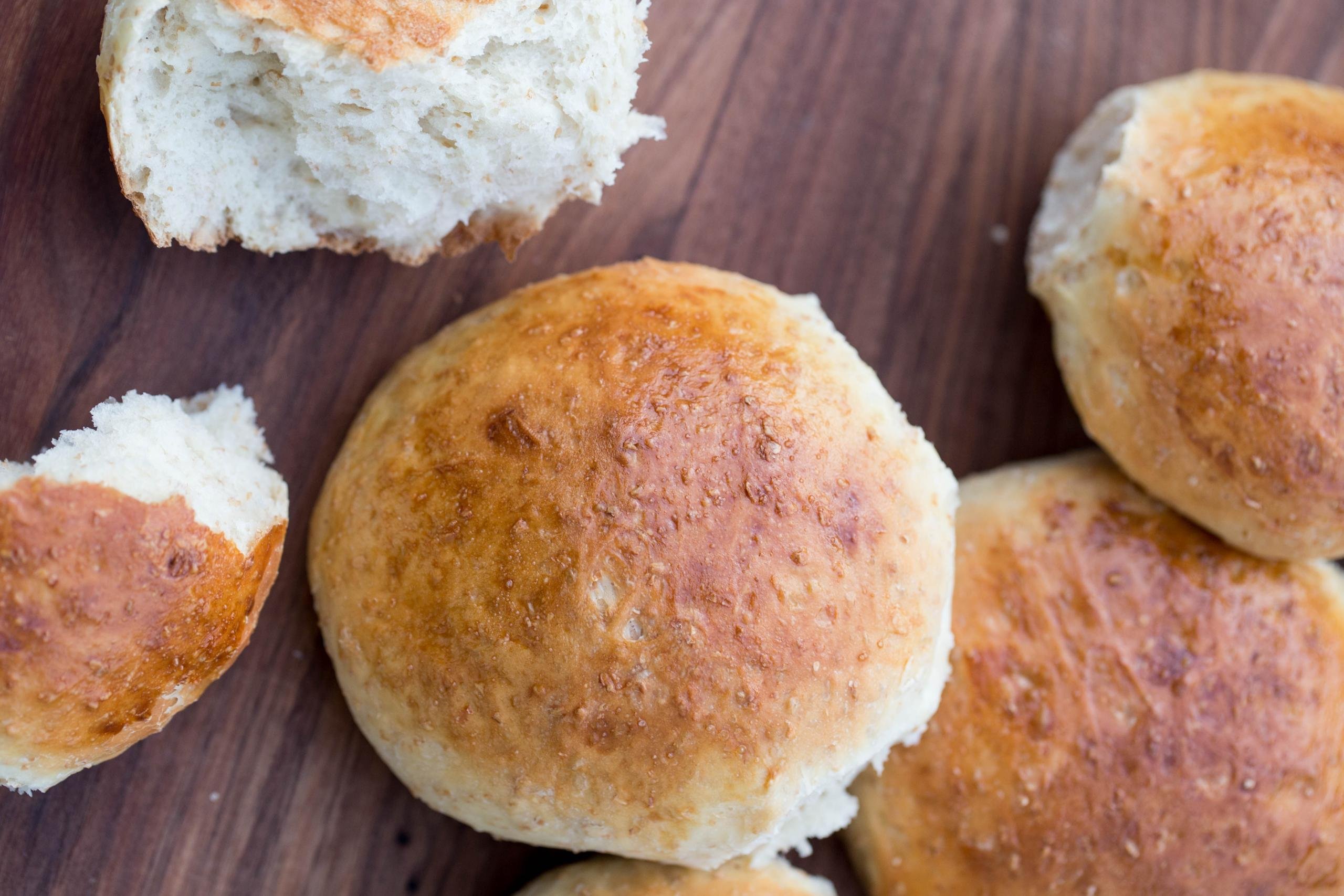 No Knead Bread Buns - Momsdish