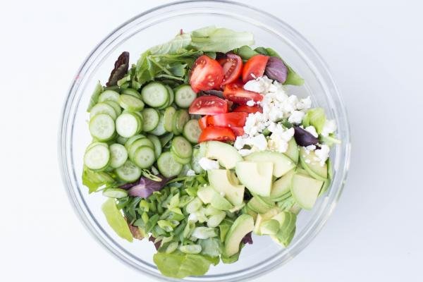 Ultimate Garden Salad Recipe - Momsdish