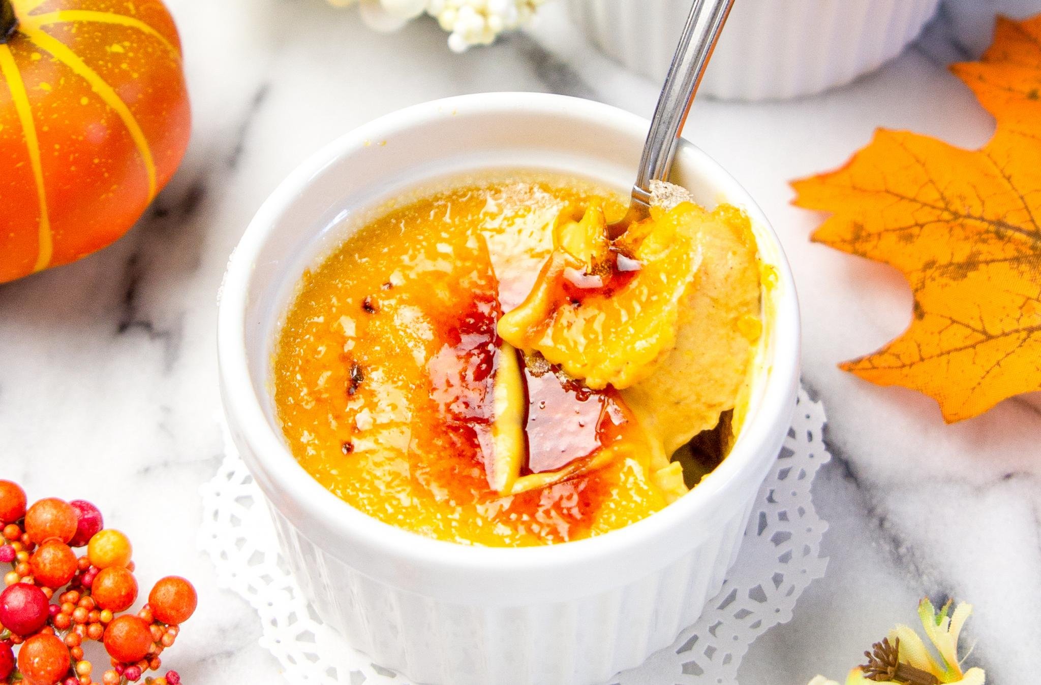 Easy Pumpkin Creme Brulee Recipe - Momsdish