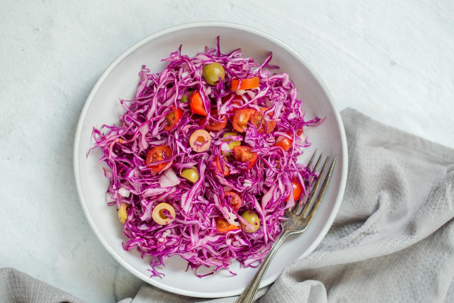 Amazing Purple Cabbage Salad - Momsdish