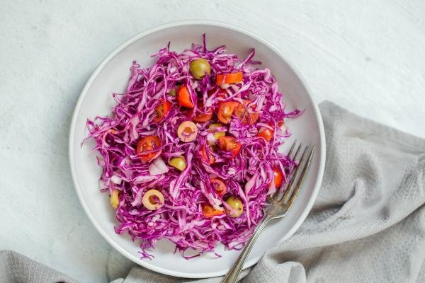 Amazing Purple Cabbage Salad - Momsdish