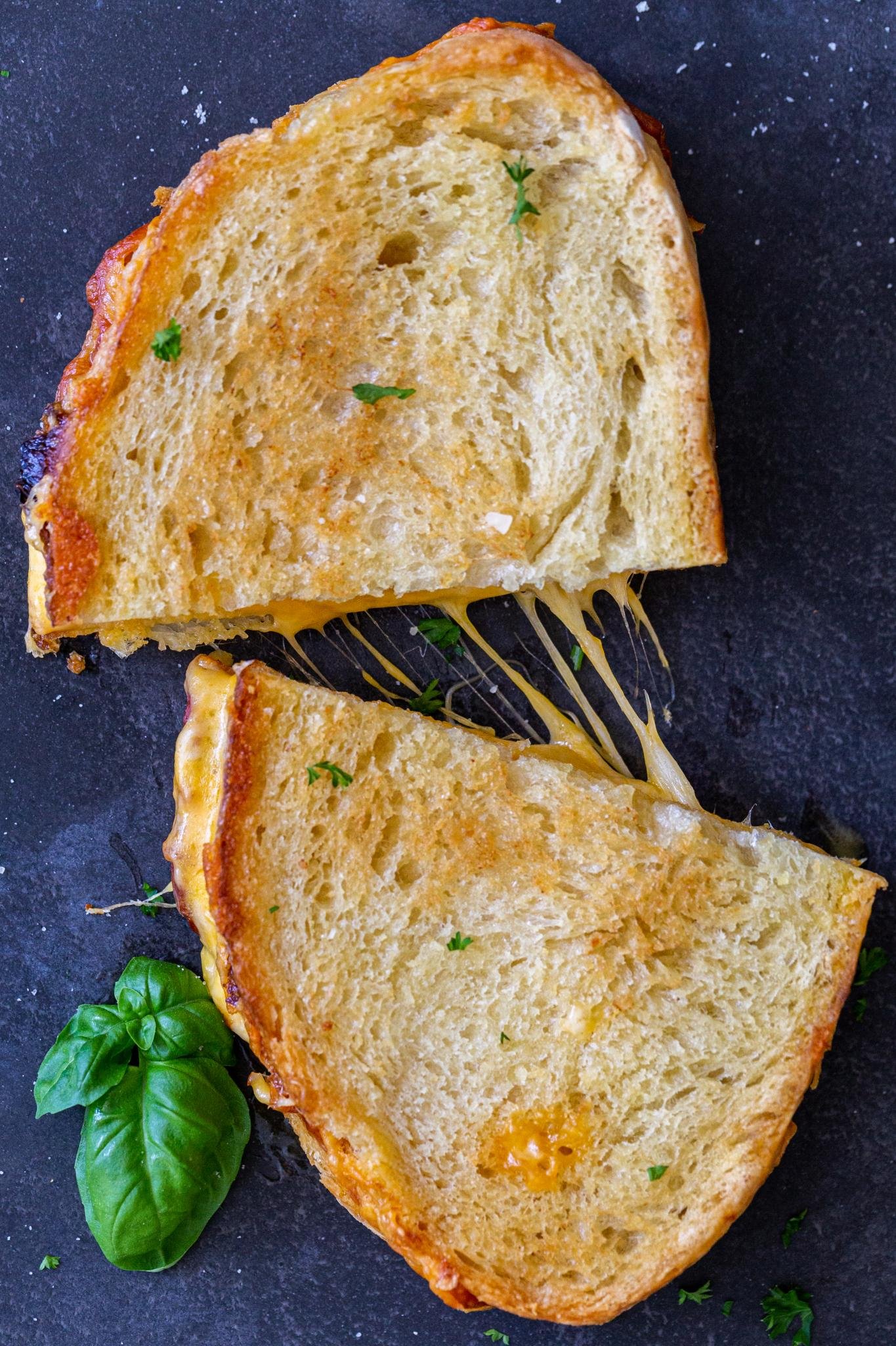 Air Fryer Grilled Cheese (So Easy) - Momsdish