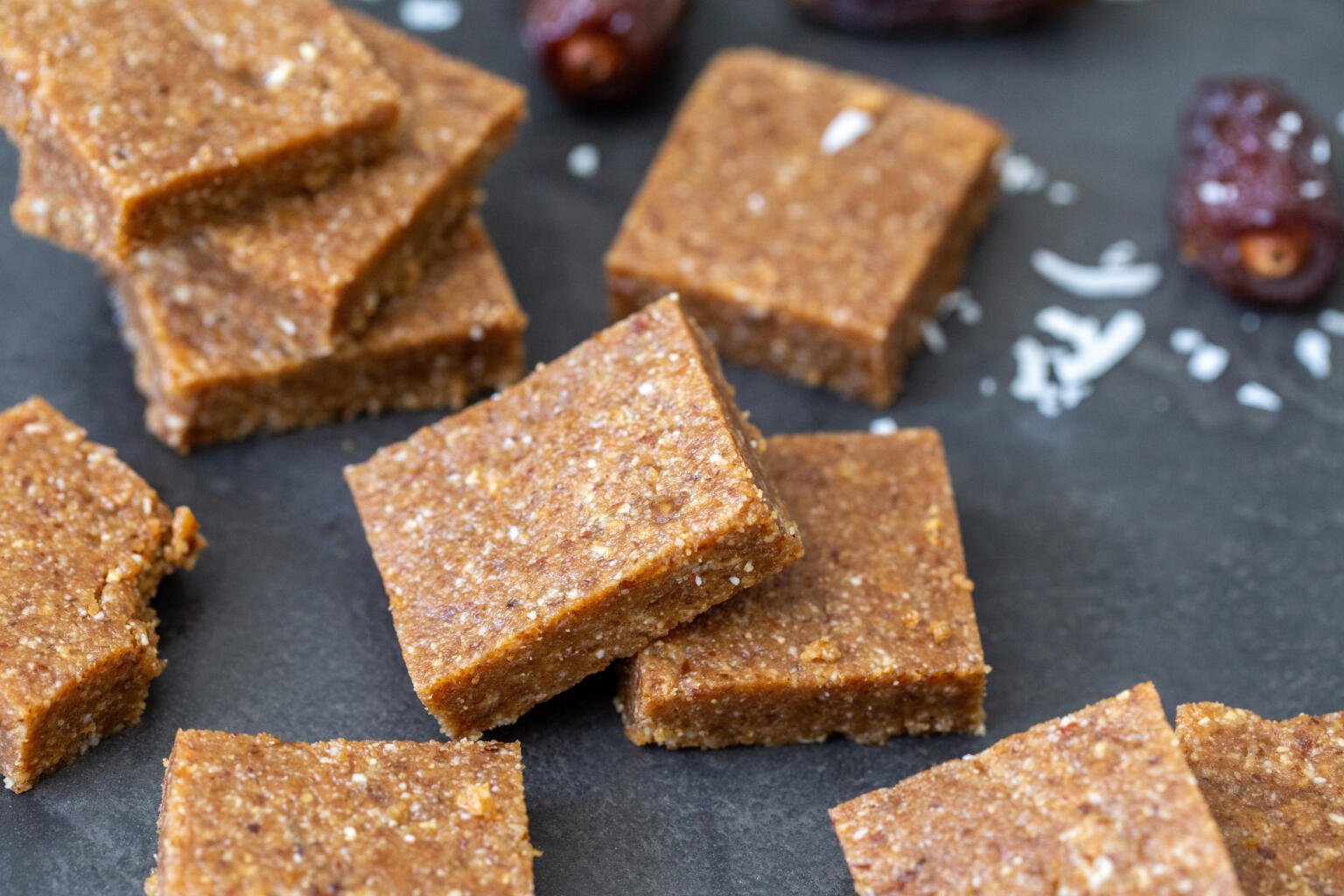 Sugar-Free Coconut Bars - Momsdish