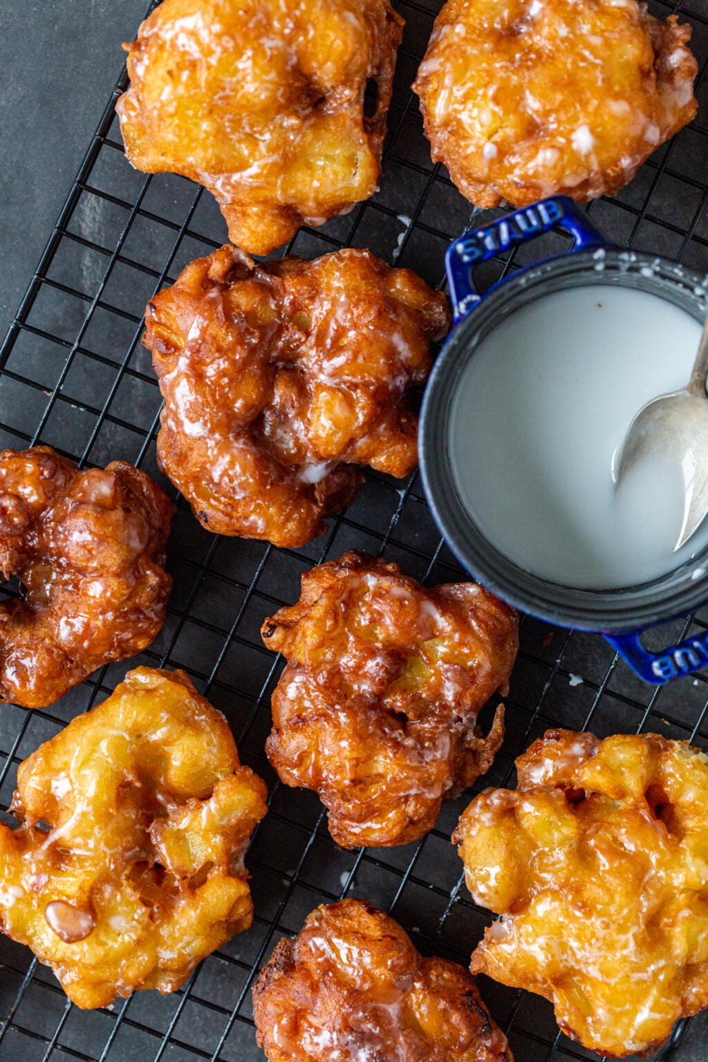 Apple Fritters (Extra Easy) - Momsdish