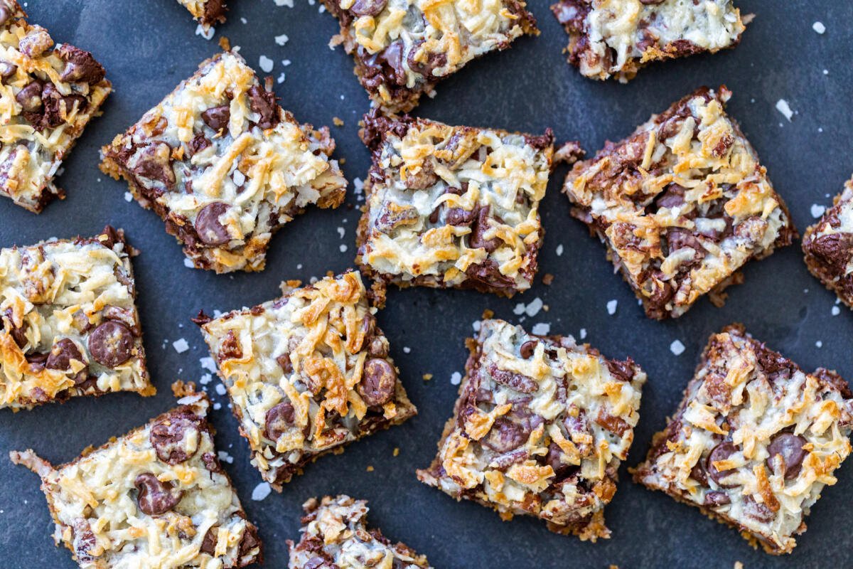 Magic Coconut Bars - Momsdish