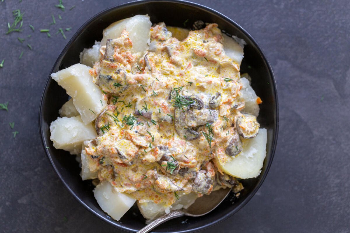 Cream Mushroom Potatoes - Momsdish