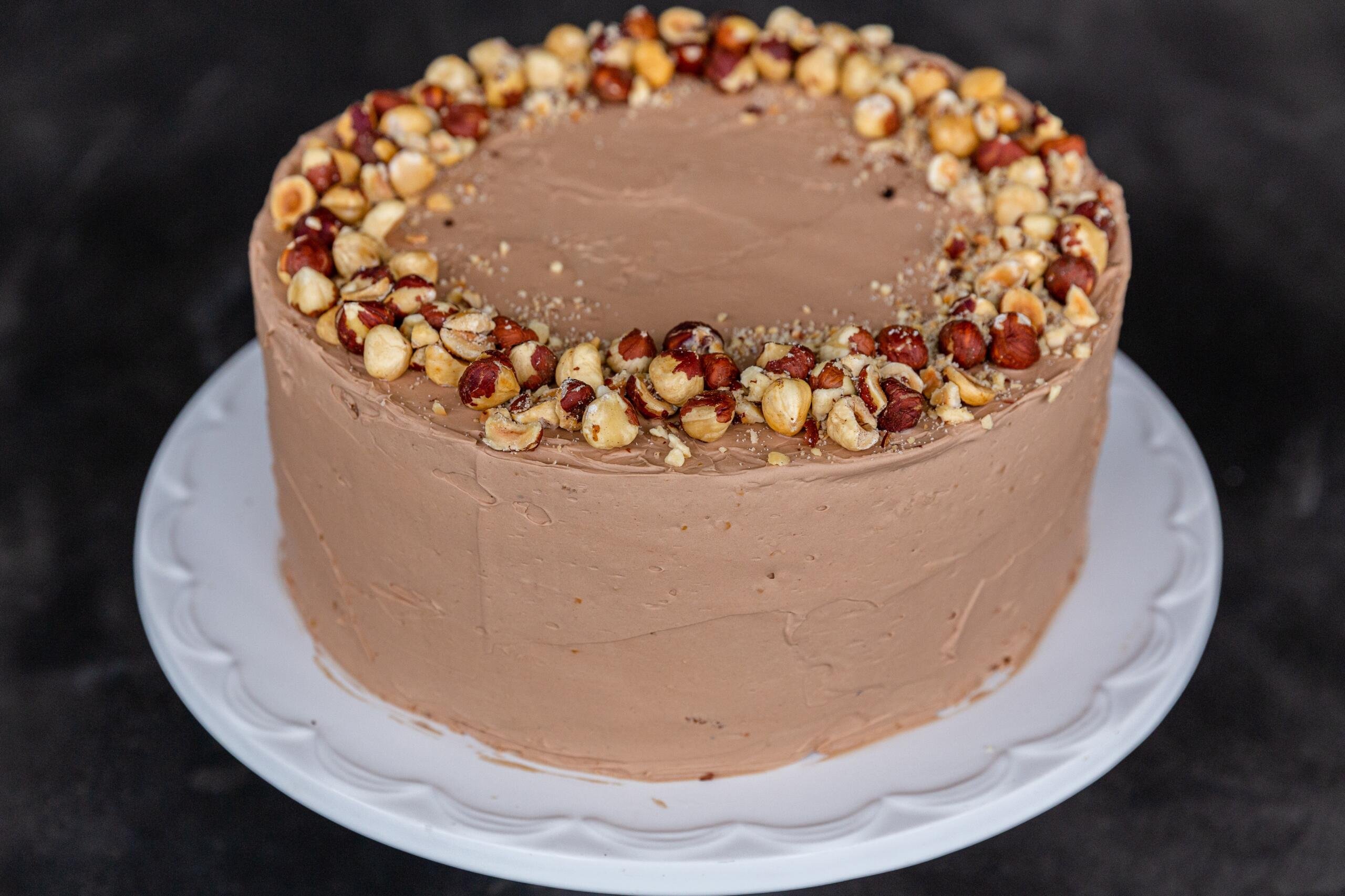 Kiev Cake (Ukrainian Classic) - Momsdish