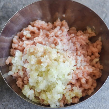 Classic Kotleti (Meatballs) - Momsdish