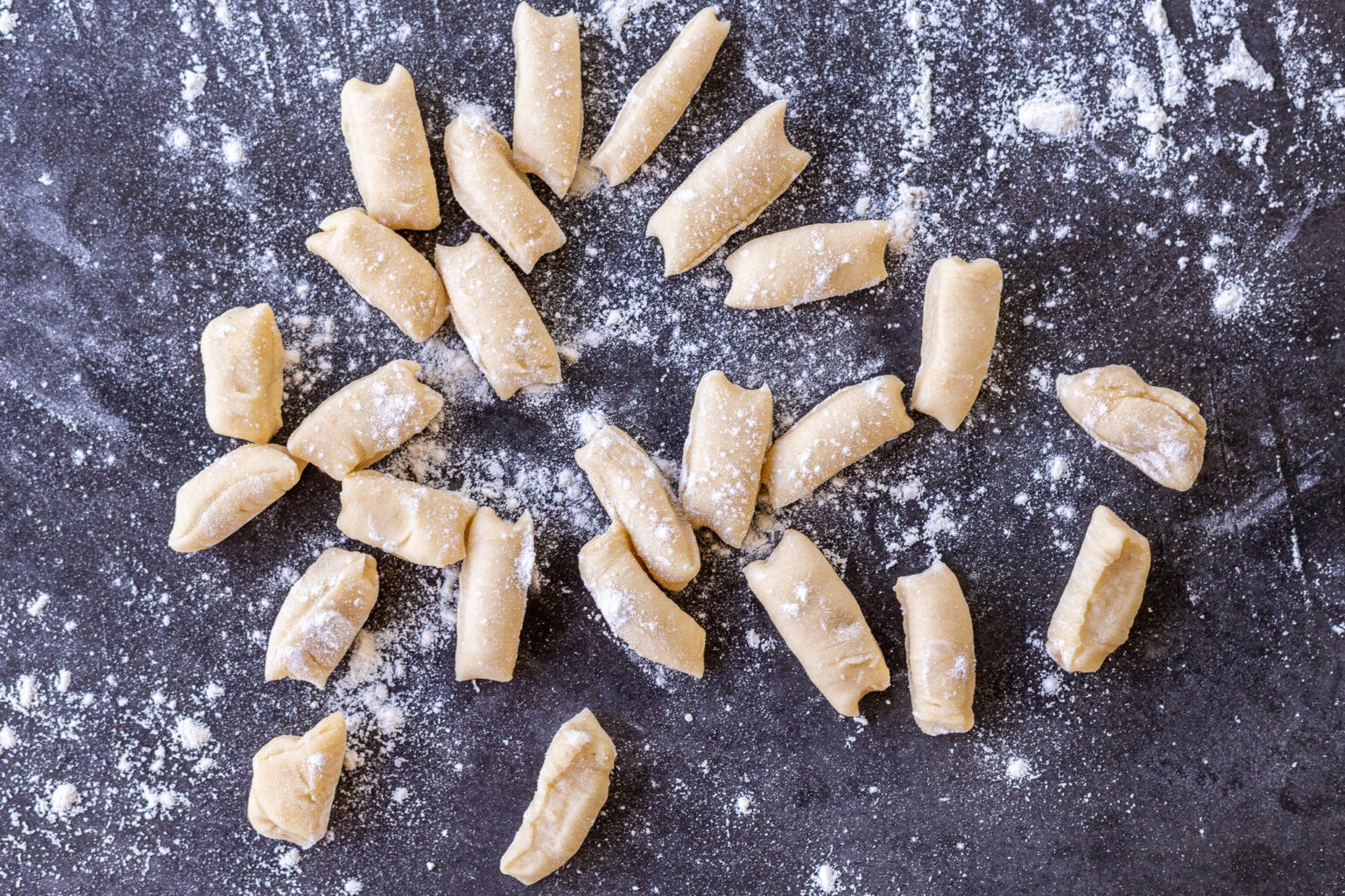 Halushki Recipe (Traditional Ukrainian Dumplings) - Momsdish