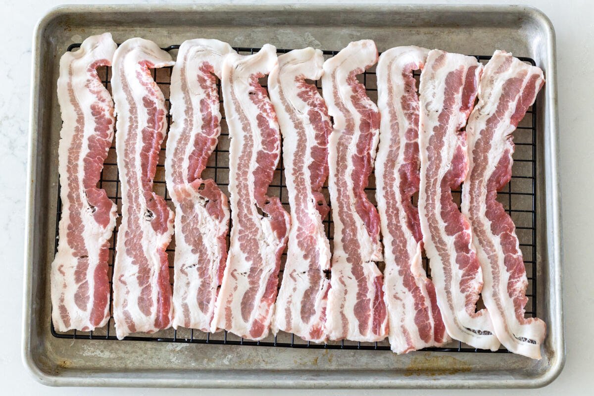 How To Bake Perfect Bacon Every Time - Momsdish