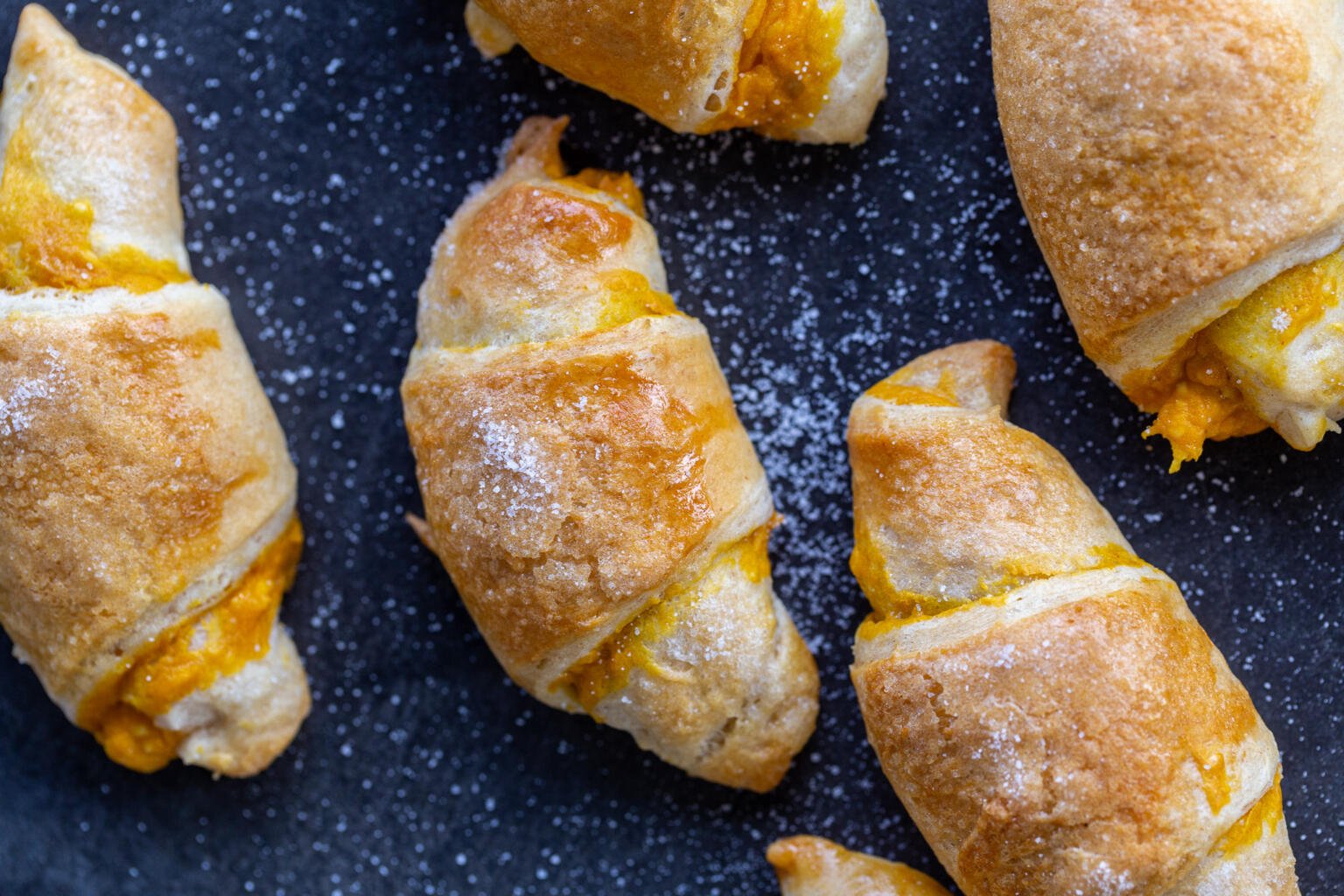Pumpkin Croissants (4 Ingredients) - Momsdish