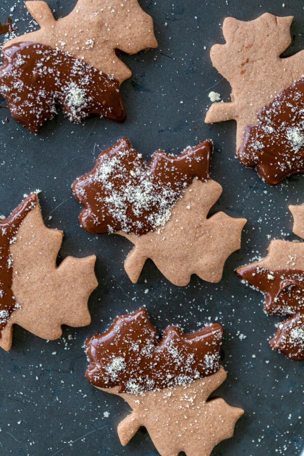 Fall Leaves Sugar Cookies - Momsdish