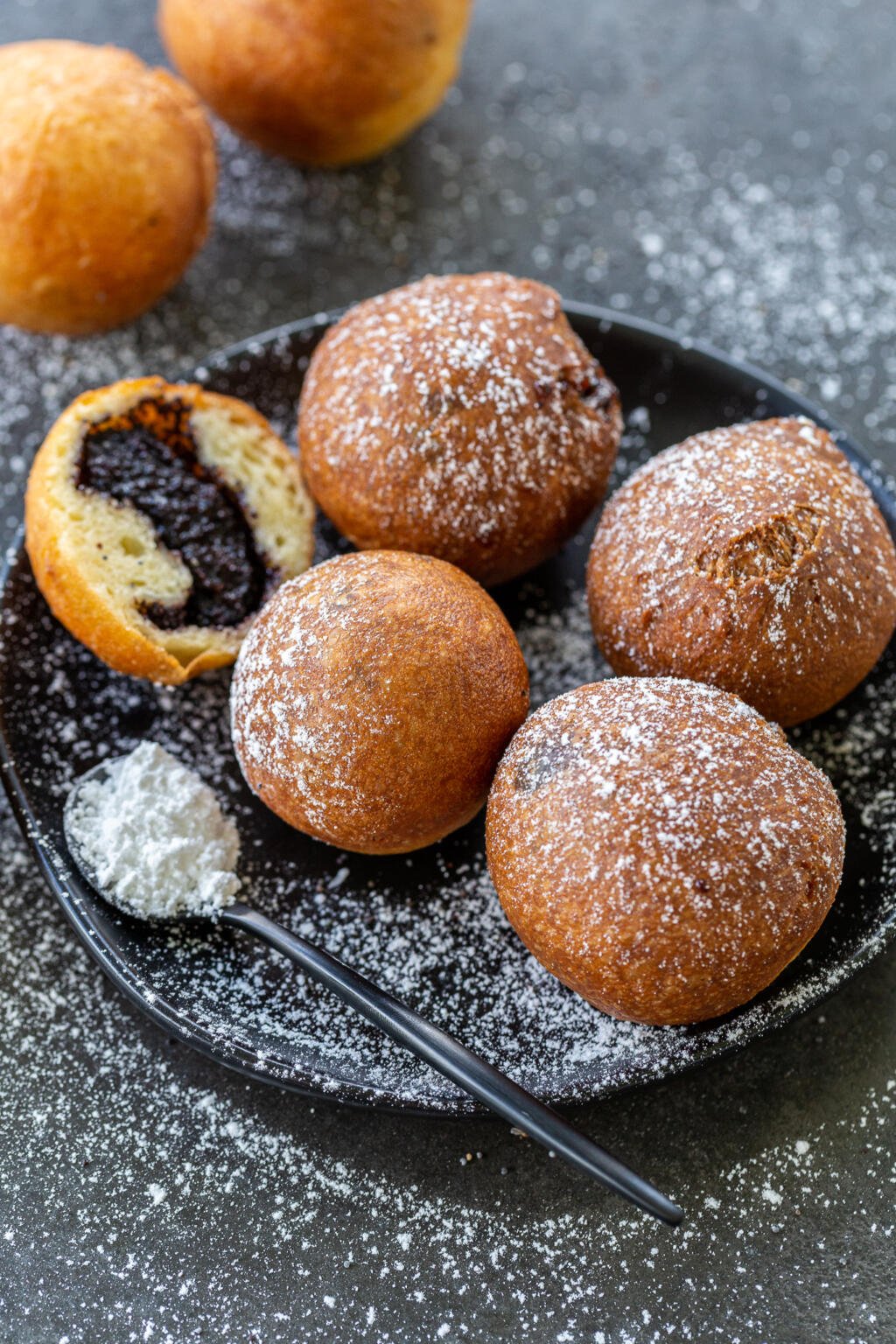 Fried Sweet Piroshky (with Poppy Seeds) - Momsdish