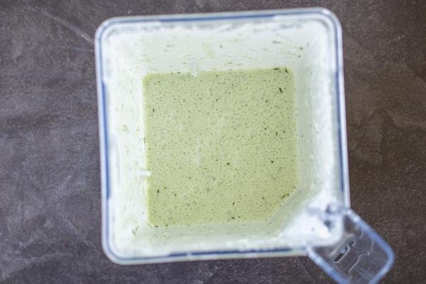 Light Ranch Dressing Recipe (Only 5 Minutes) - Momsdish