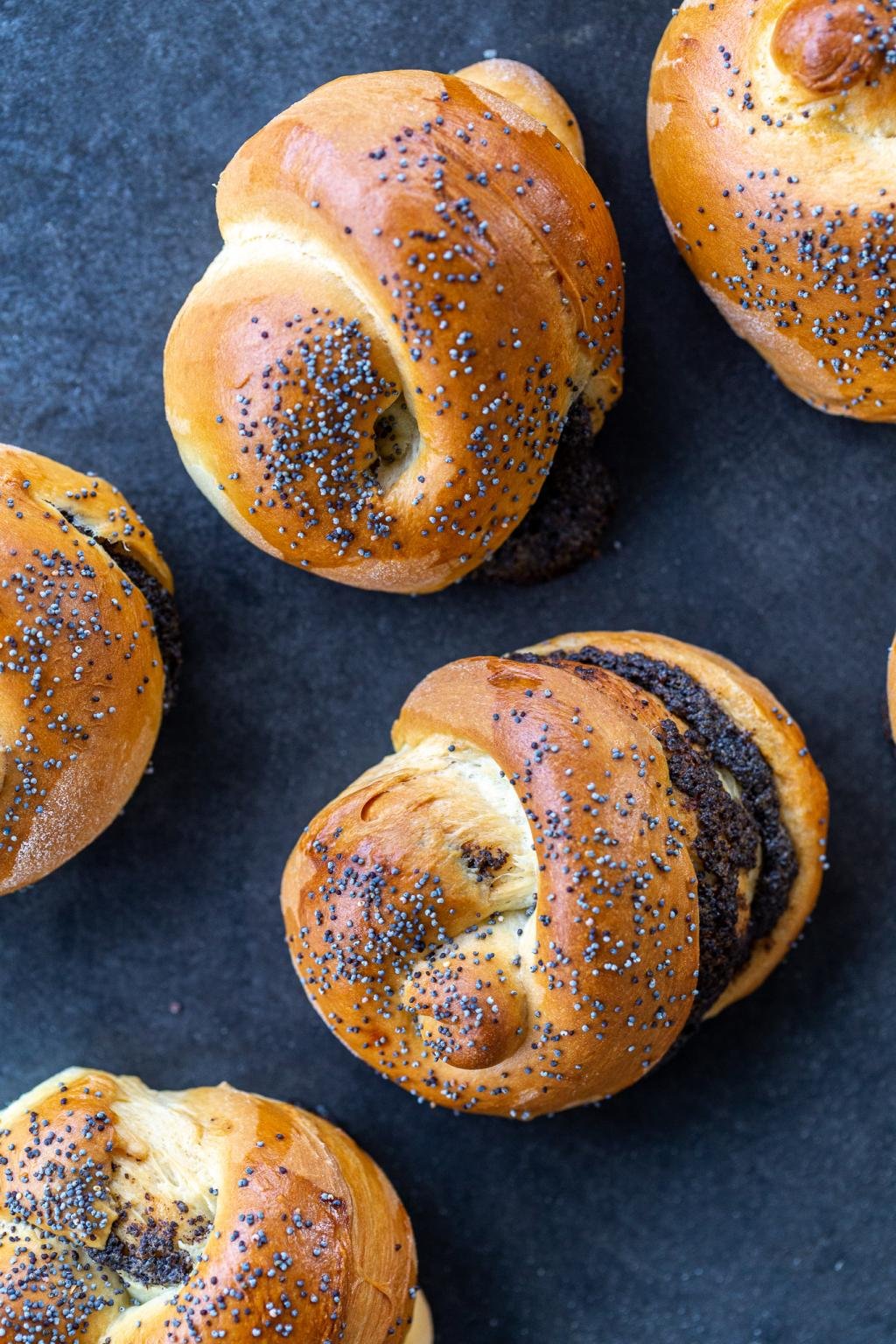 The Best Bulochki Knots Recipe - Momsdish