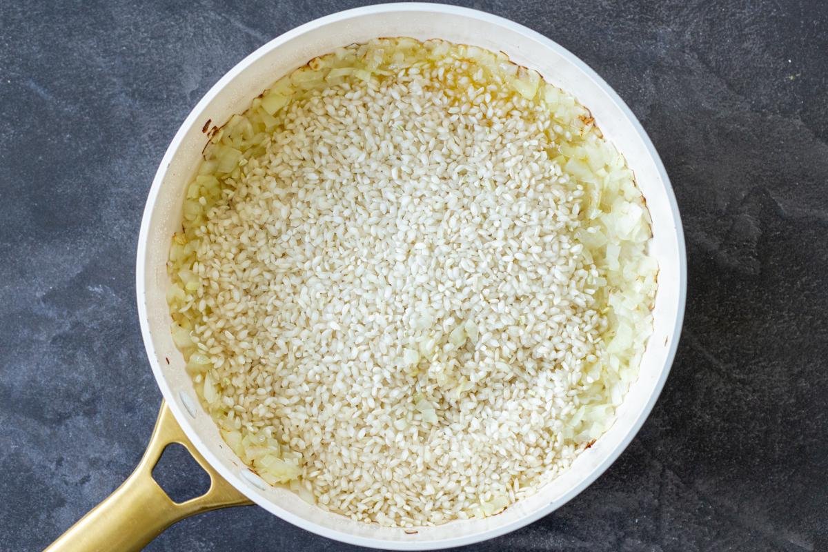 The Best Parmesan Risotto (Crazy Easy) - Momsdish