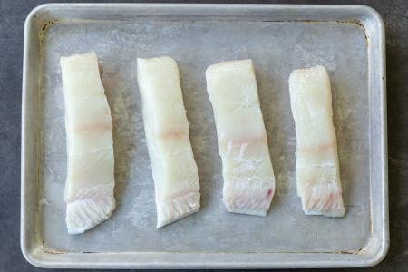 Baked Halibut Recipe (The Easiest) - Momsdish