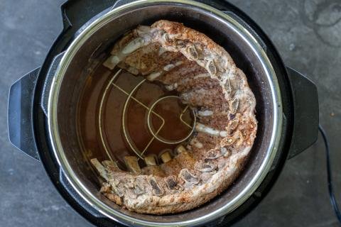 30 Minute Instant Pot Ribs (Extra Juicy) - Momsdish