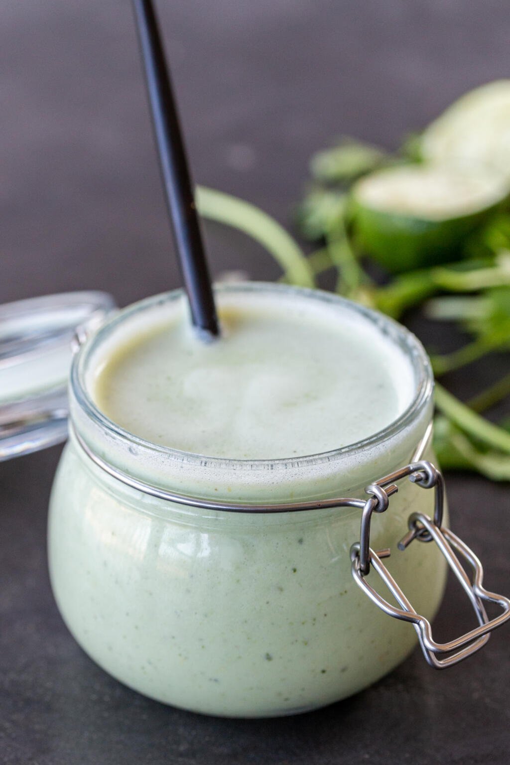 Light Ranch Dressing Recipe (Only 5 Minutes) - Momsdish
