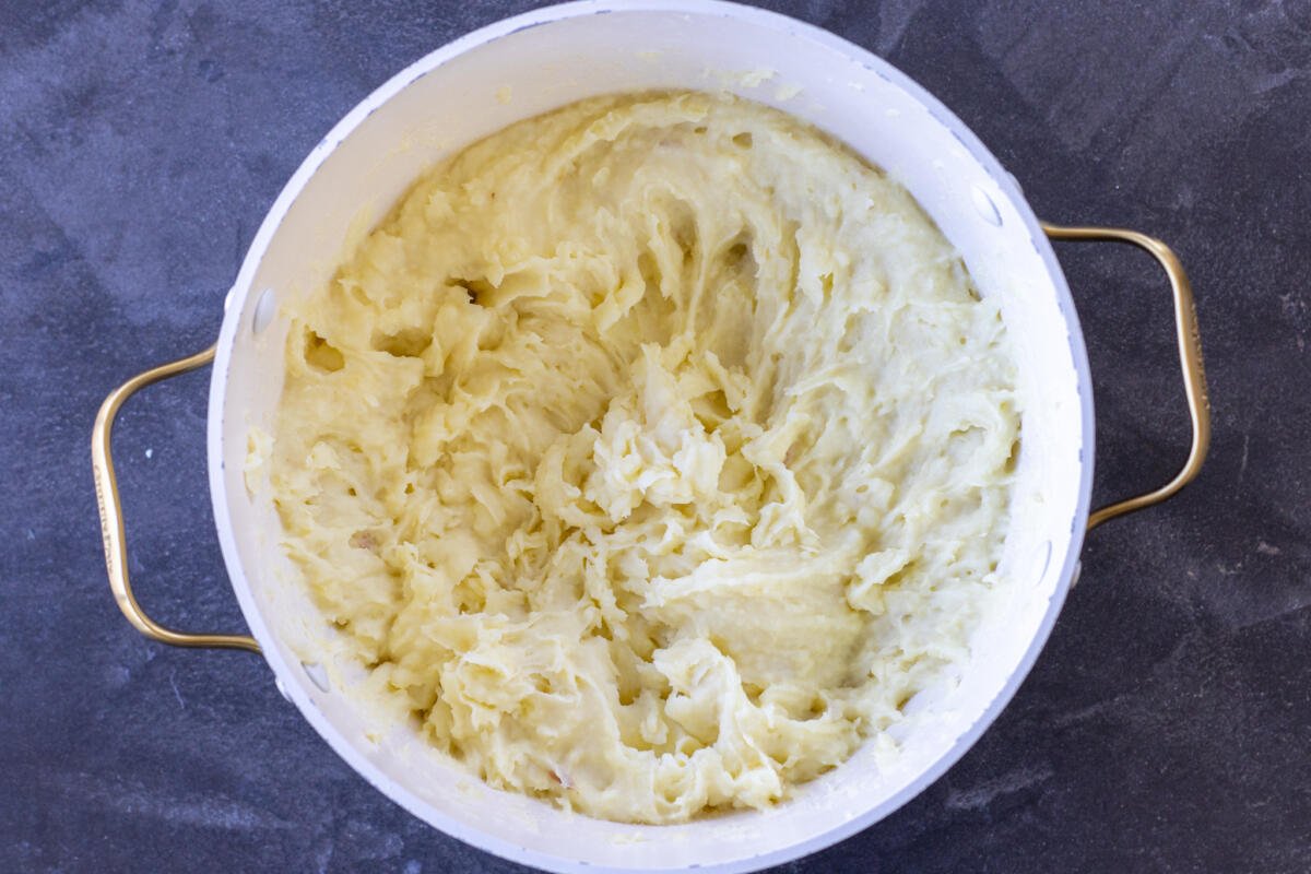 Garlic Mashed Potatoes - Momsdish