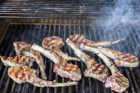 Grilled Lamb Chops (Crazy Easy) - Momsdish