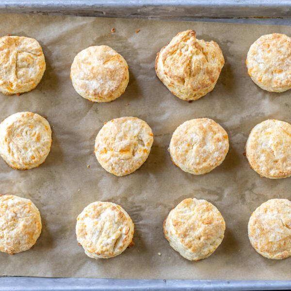 Cheddar Cheese Biscuits - Momsdish