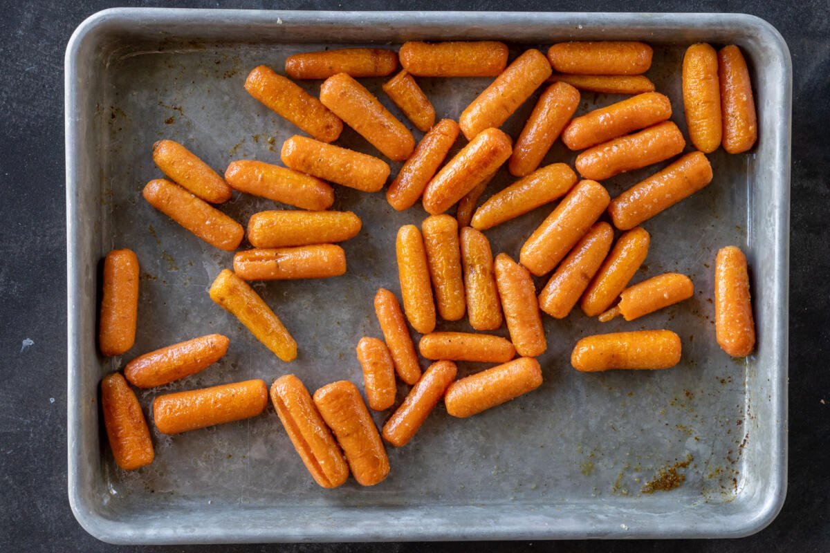 The Easiest Roasted Baby Carrots - Momsdish