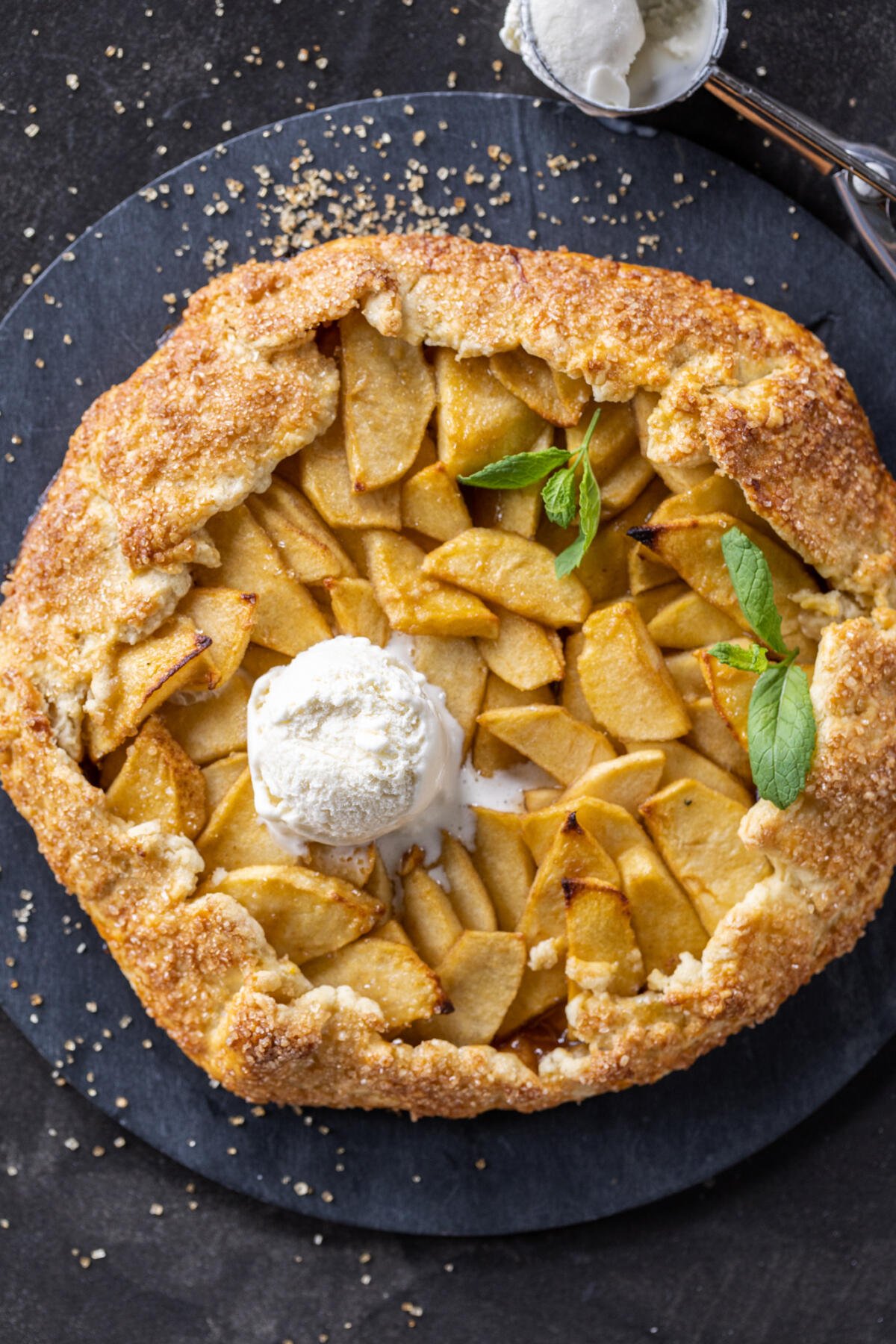 Apple Galette Recipe - Momsdish