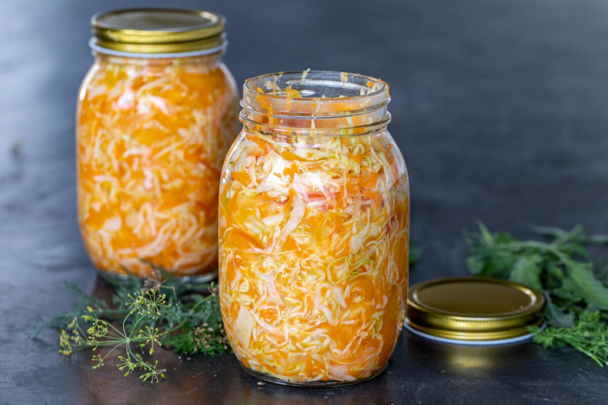 Pickled Cabbage Recipe (Crazy Easy) - Momsdish