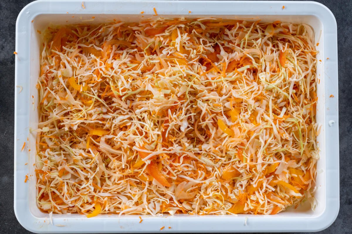 Pickled Cabbage Recipe (Crazy Easy) - Momsdish