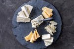 How to Make a Cheese Board - Momsdish