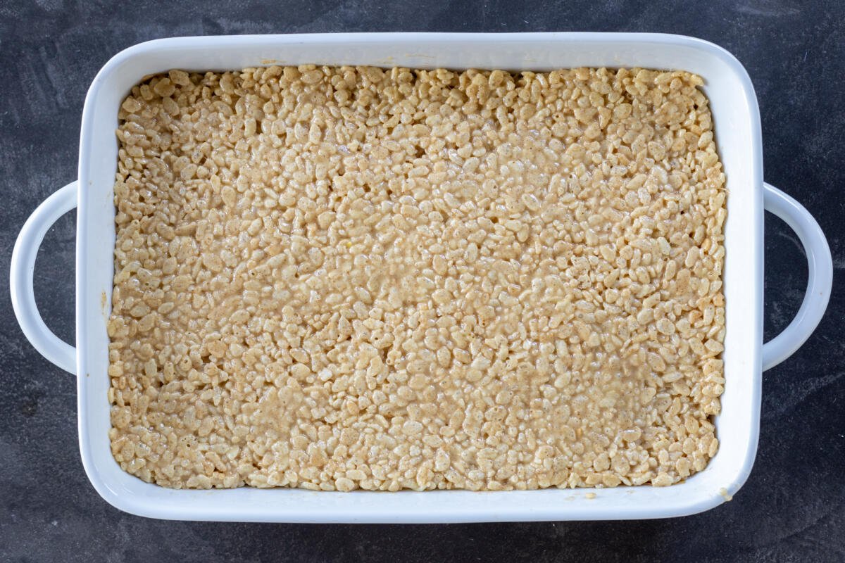 Easy Rice Crispy Treat Recipe - Momsdish