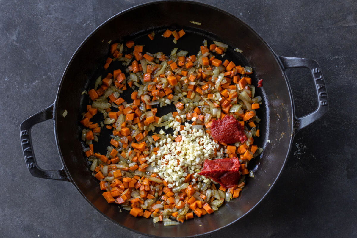 Osso Buco (Italian Braised Veal Shanks) - Momsdish