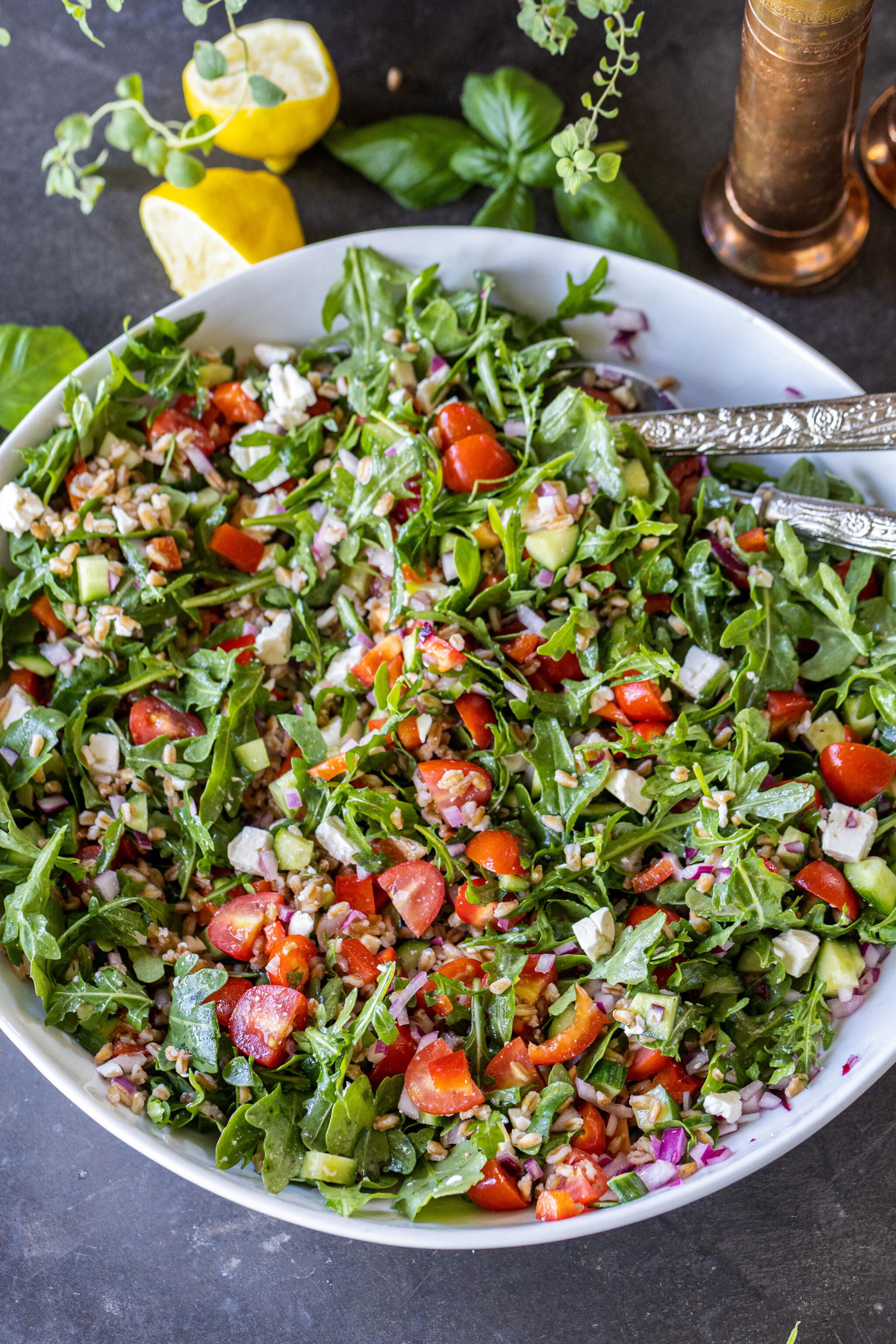 Mediterranean Farro Salad - Momsdish