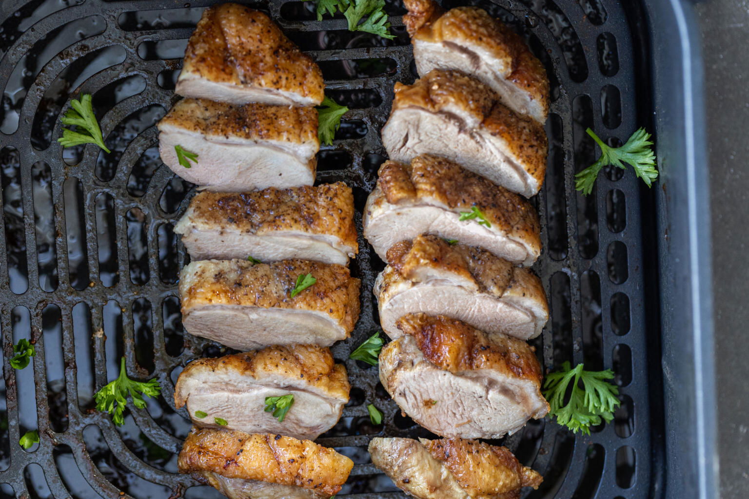 Easy Air Fryer Duck Breast (Crispy & Juicy) - Momsdish